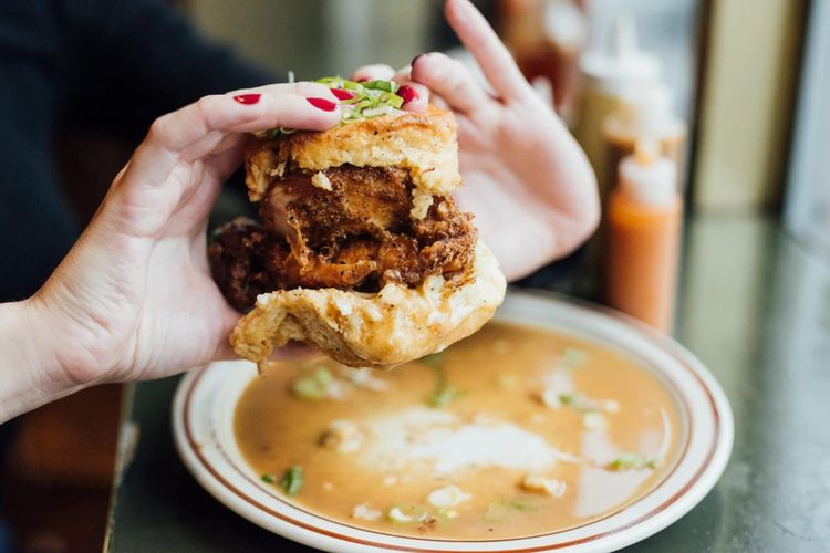Taverne Atlantic : superbe bar où festoyer dans le Mile Ex - Tastet